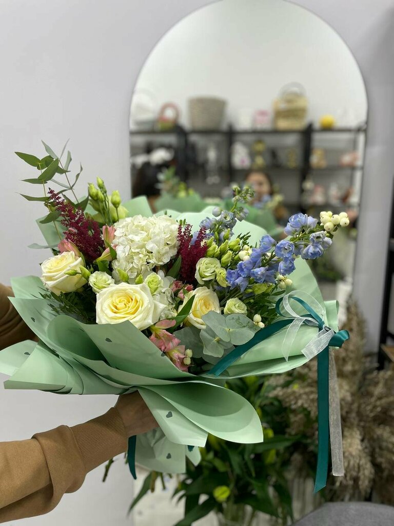 Hediyelik eşya mağazaları Студия флористики Камиллы Каиф, Balaşiha, foto