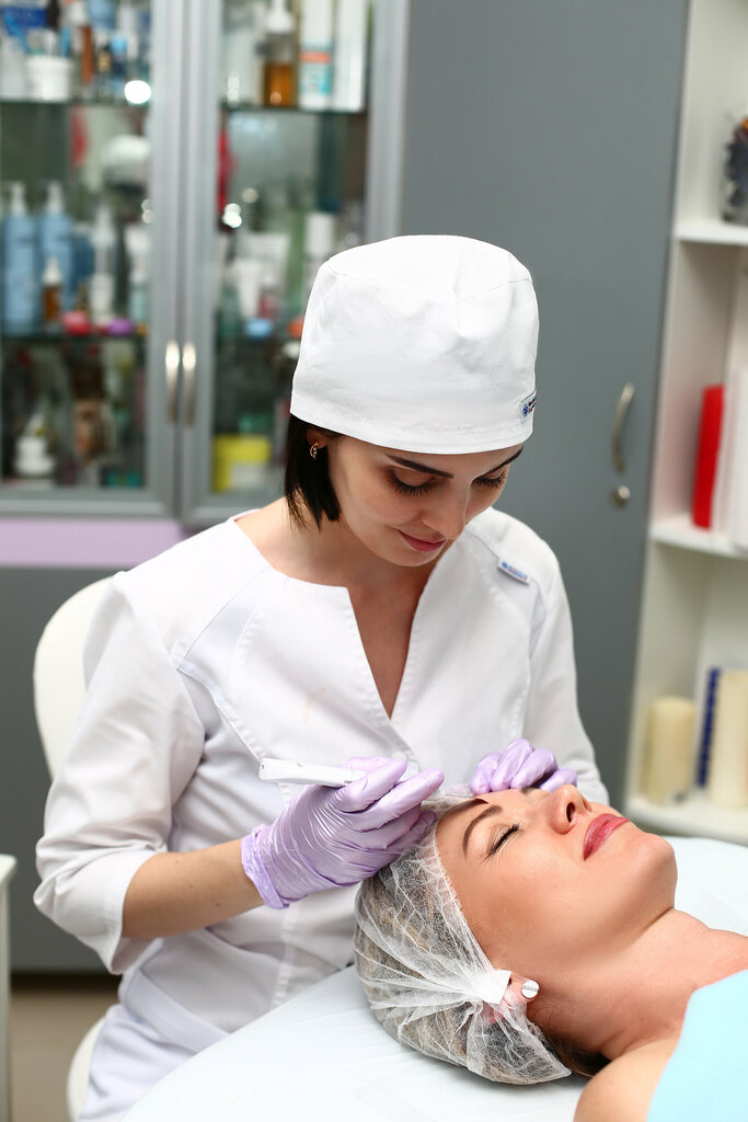 Kuaför meslek eğitimi Beauty academy, Simferopol (Akmescit), foto