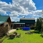 Гостевой дом (Fruktovaya ulitsa No:24, posyolok Yagodny), konuk evi  Yekaterinburg'dan