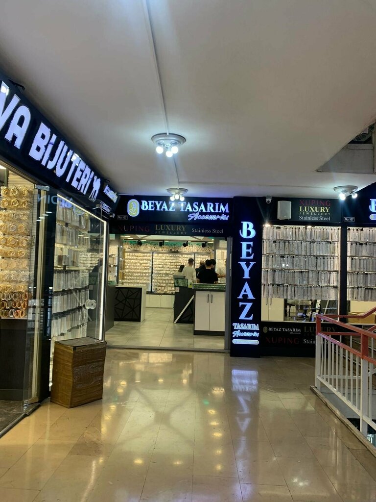 Bijuteriler Beyaz Tasarım, İstanbul, foto