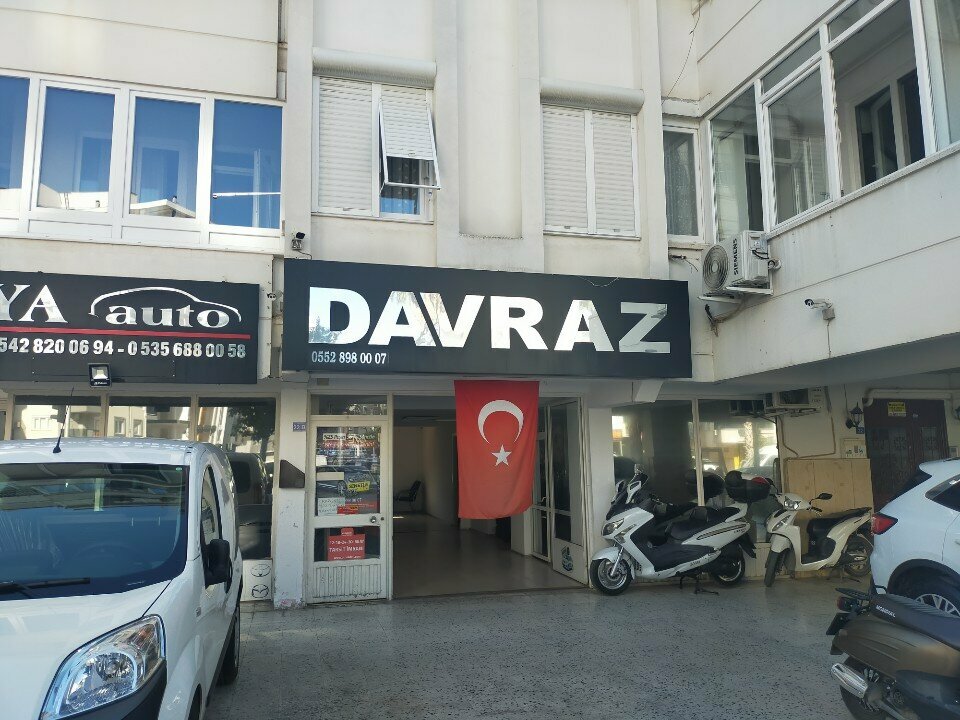 Otomobil satış galerileri Davraz Otomotiv, Antalya, foto