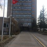 Hacettepe Üniversitesi Beytepe Kampüsü Rektörlük Binasi (Ankara, Çankaya, 1596. Cad., 51), devlet kurumları ve bakanlıklar  Ankara'dan