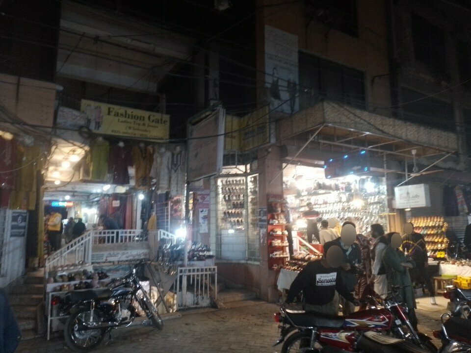 Giyim mağazası Hajvery cloth house, Lahor, foto