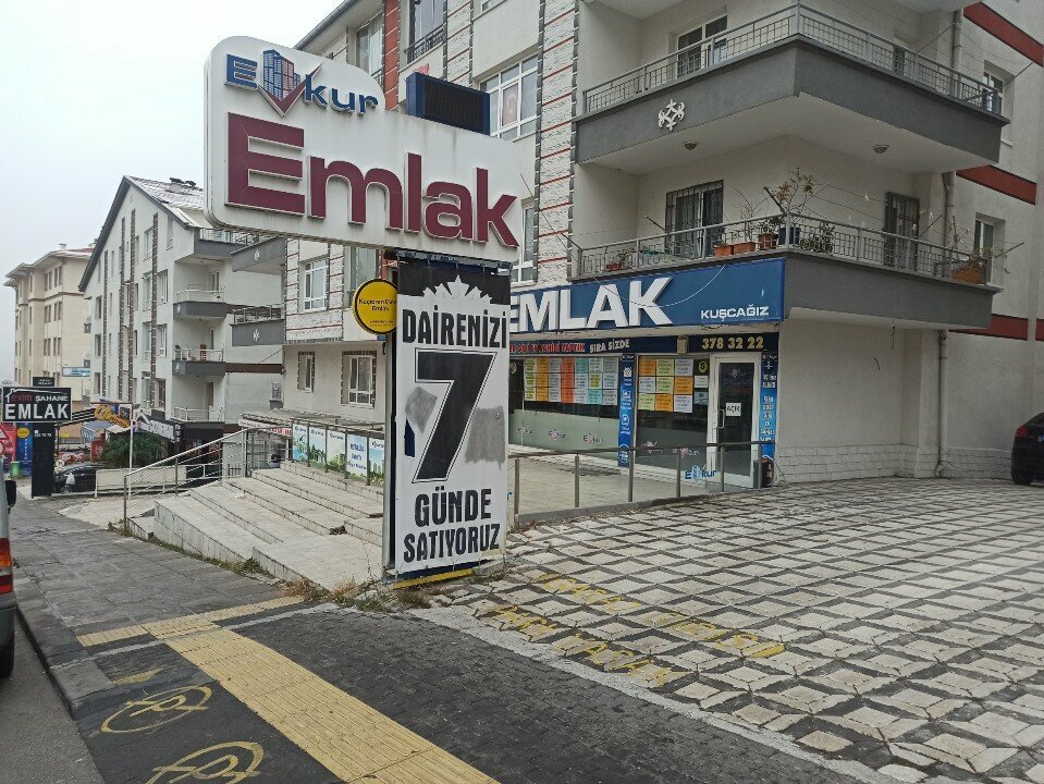 Emlak ofisi Evkur Emlak, Ankara, foto