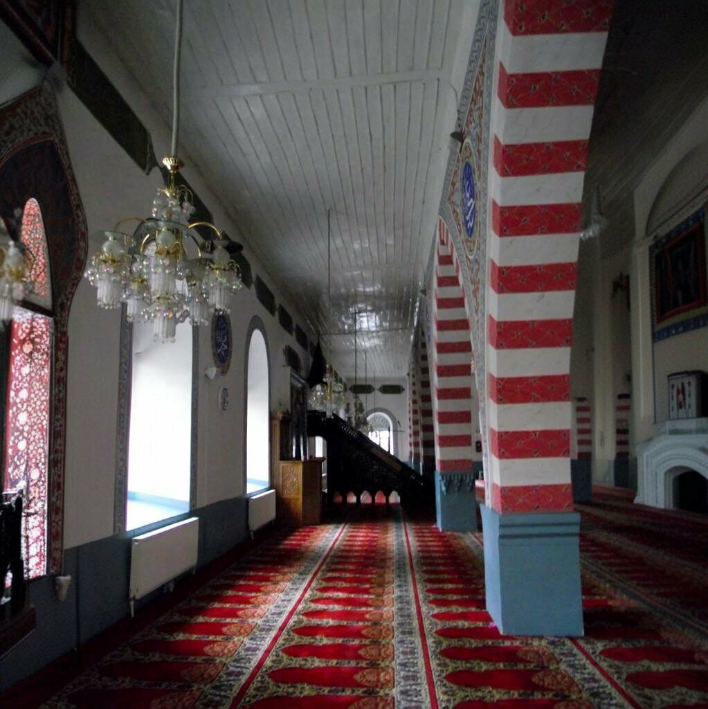 Cami Dikbasan Cami, Karaman, foto
