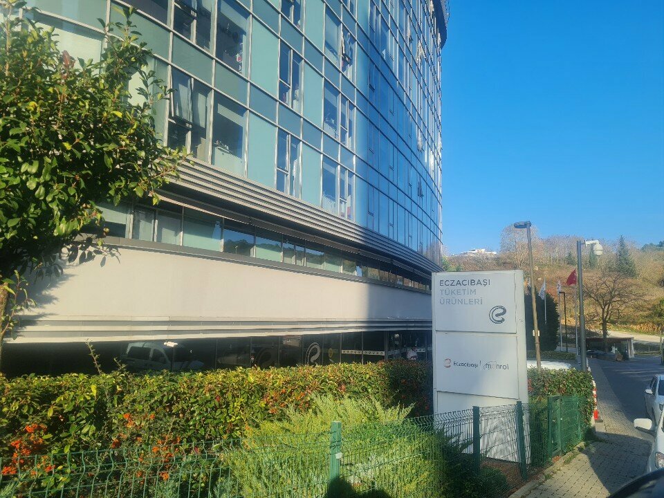 Eczane ekipmanları Eczacıbaşı Profesyonel, İstanbul, foto