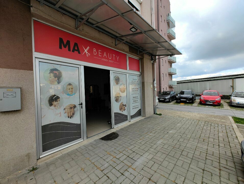 Peruk, kaynak, çıtçıtlı kaynak saç üreticileri Max Beauty, Belgrad, foto