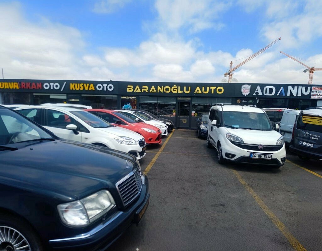 Otomobil satış galerileri Baranoğlu Auto, İstanbul, foto