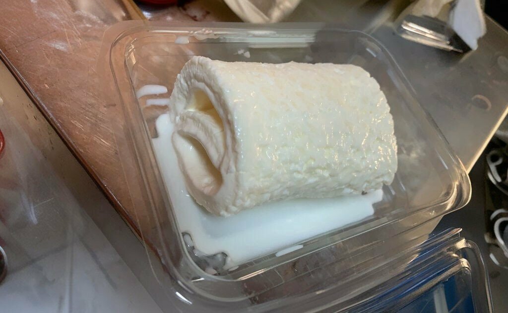 Toptan süt ürünleri Ömürcan Ayran Yoğurt, İstanbul, foto