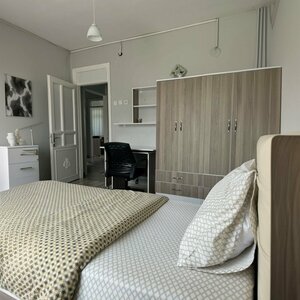 Alternatif Erkek Öğrenci Apartı (Edirne, Edirne Merkez, Dilaverbey Mah., Çukur Sok., 13), otel  Edirne'den