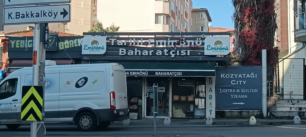 Besin takviyesi, aktariye Tarihi Eminönü Baharatçısı, İstanbul, foto