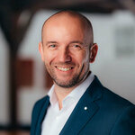 Hellmann Worldwide Logistics (​11, Wb4 road​, Warehouse H11​, Compound H, Dubai International Airport, Deira, Dubai ), lojistik firmaları  Dubai'den