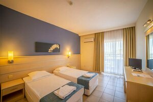Aska Bayview Resort (Antalya, Alanya, İncekum Mah., Dr. Ülkü Güney Blv., 39/5), otel  Alanya'dan