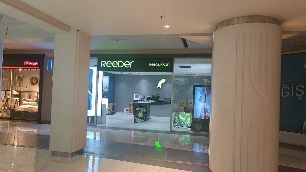 Cep telefonu aksesuarları Reeder, İstanbul, foto