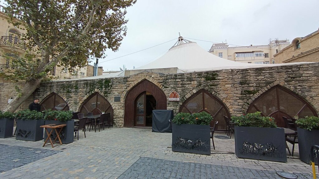 Restoran Shakh Garden, Bakü, foto