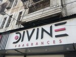 Divine fragnace (Shahrah-e-Liaquat No:61/1), satış ofisi  Karaçi'den
