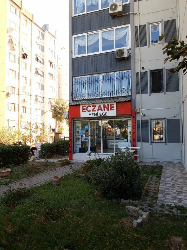 Eczaneler Yeni Ege Eczanesi, İzmir, foto