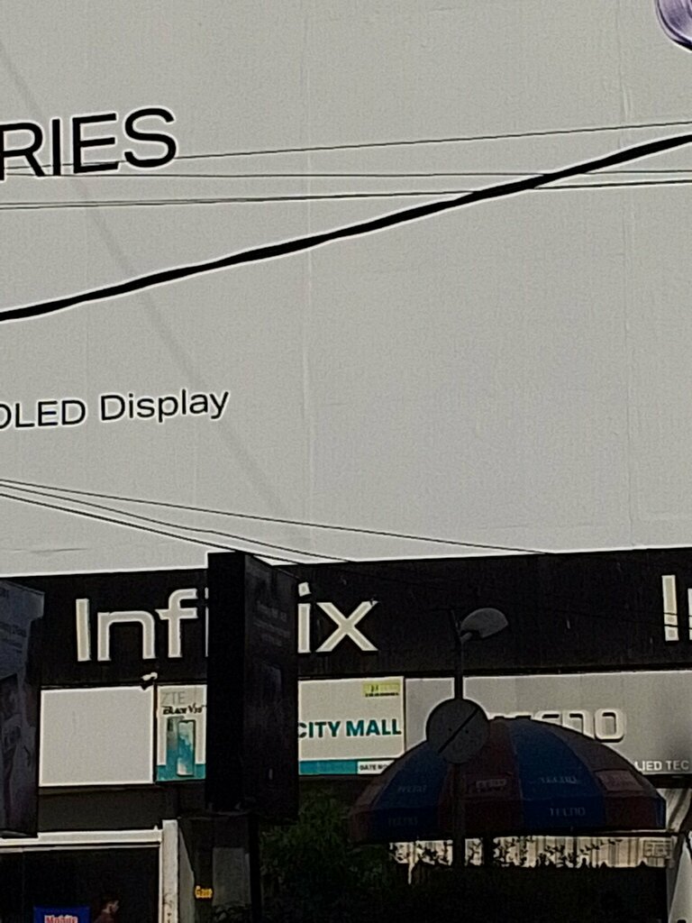 Cep telefonu ve aksesuarları satış mağazaları Infinix, Karaçi, foto