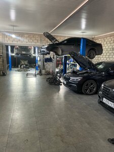 СТО Тамаев (Chechen Republic, Urus-Martanovskiy rayon, Roshni-Chuyskoye selskoye poseleniye, selo Roshni-Chu, ulitsa Kerimova), otomobil servisi  Çeçen Cumhuriyeti'nden