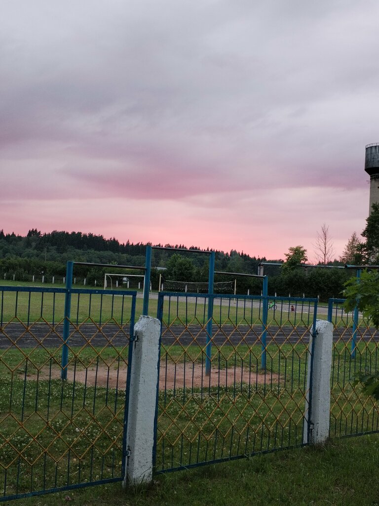 Anıt, heykel Воинам-интернационалистам, Vitebskaya oblastı, foto