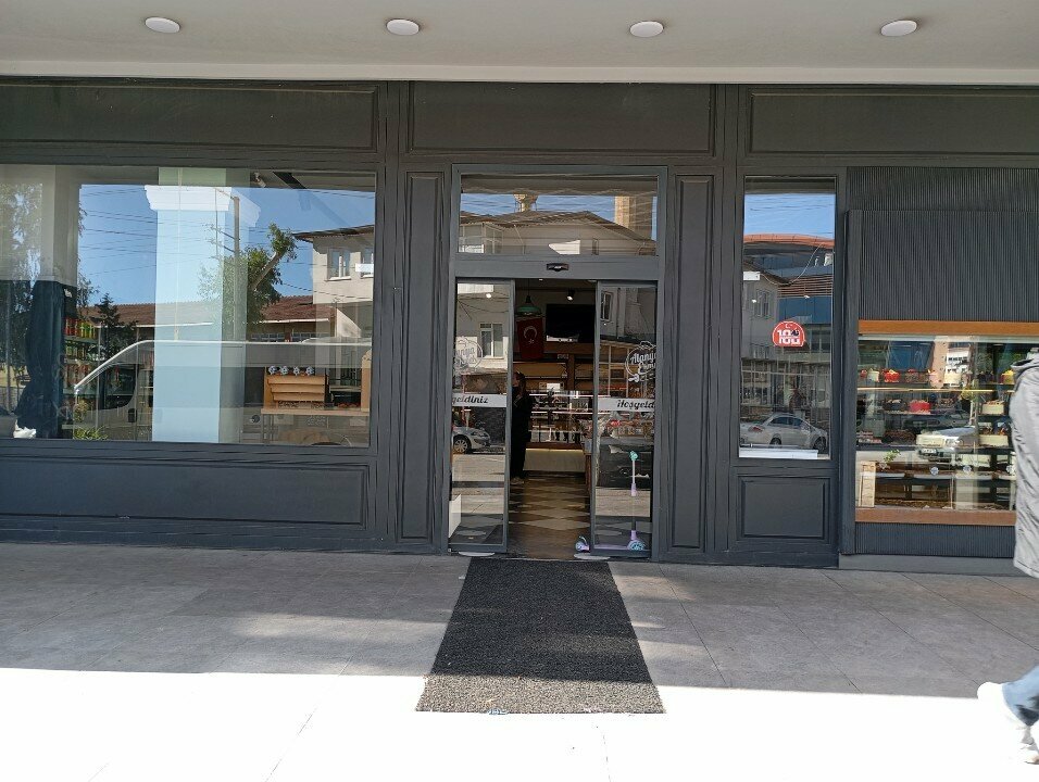 Ekmek fırını Alanya ekmek fabrikası - Alanya, Alanya, foto