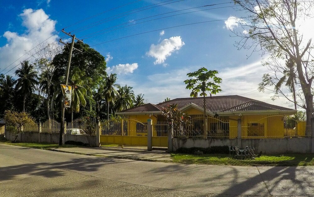 Otel The Yellow House, Tagbilaran, foto