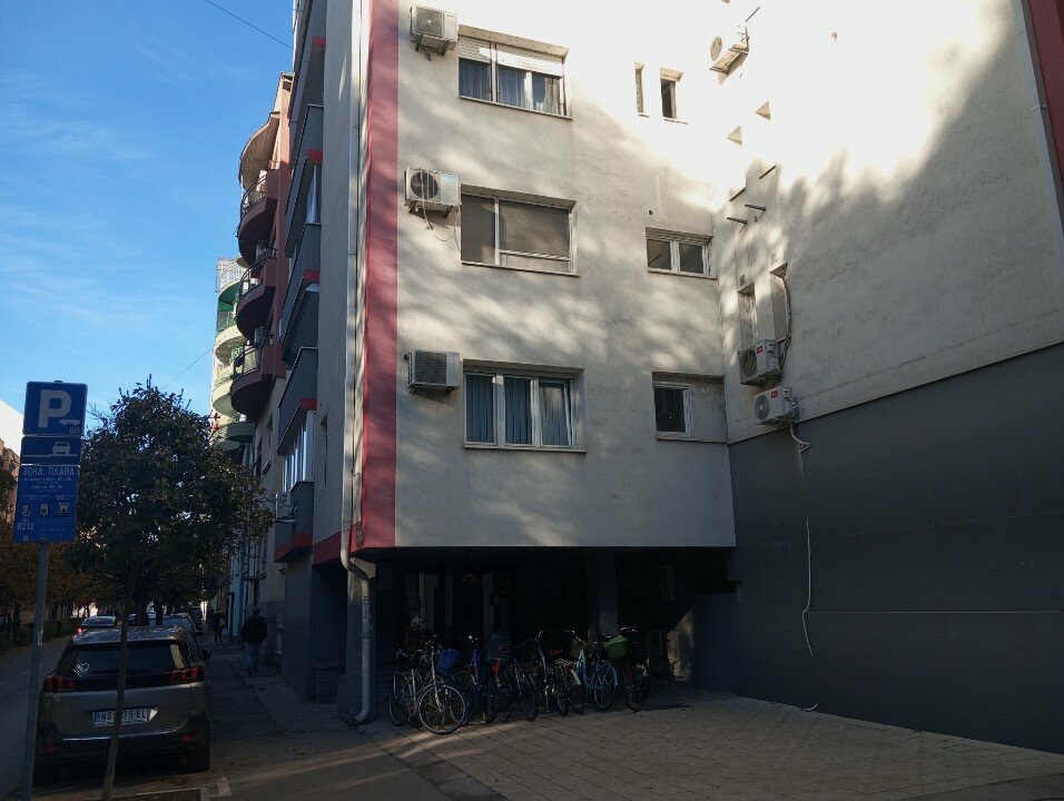 i̇nşaat firmaları InStan Gradnja doo, Novi Sad, foto