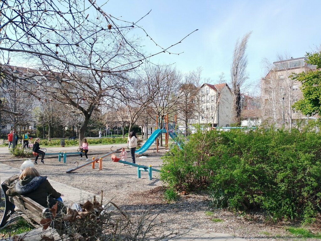 Spor alanı Dečije igralište, Novi Sad, foto
