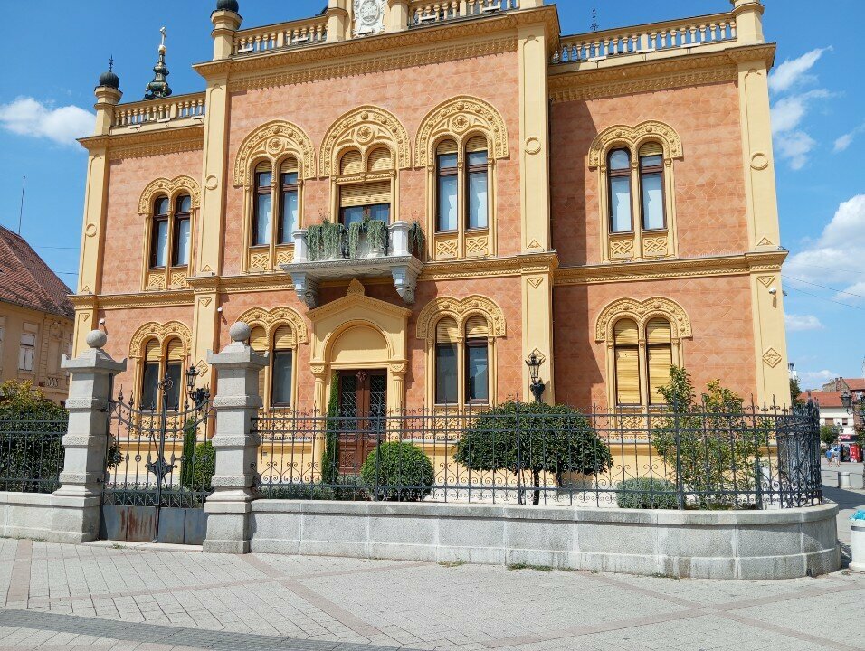 Dini dernekler Епархија Бачка, Novi Sad, foto
