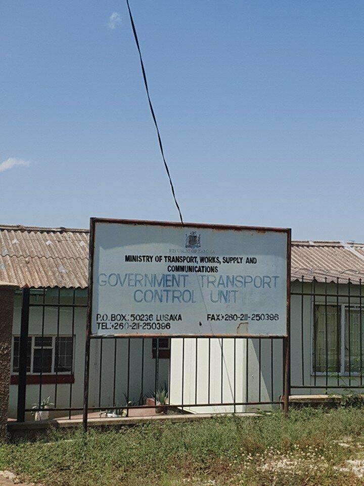 Devlet kurumları ve bakanlıklar Ministry of Transport, Works, Supply and Communication, Lusaka, foto