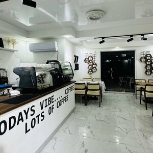 Kahve dükkanları Xeeyva Cafe, Hive, foto