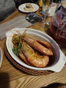 Ё-Хейм (No:10, 44-y kvartal, Beryozovskiy), restoran  Beriozovski'den