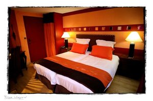 Hotel Le Resinier (Nouvelle-Aquitaine, Gironde, Arrondissement d'Arcachon, Le Barp, Avenue des Pyrénées, 68), otel