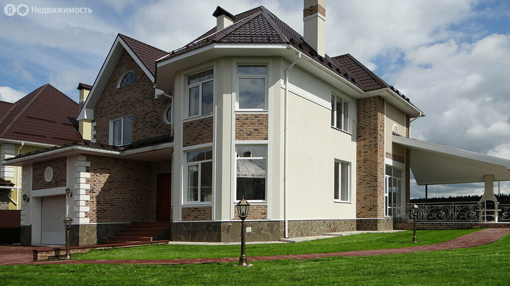 Yazlık yerleşim Кленовая аллея, Moskova, foto