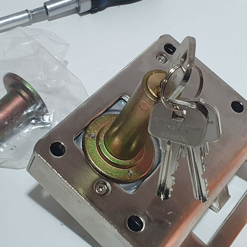 Anahtar ve kapı üreticileri Locksmith EN Miraflores Services, Lima, foto