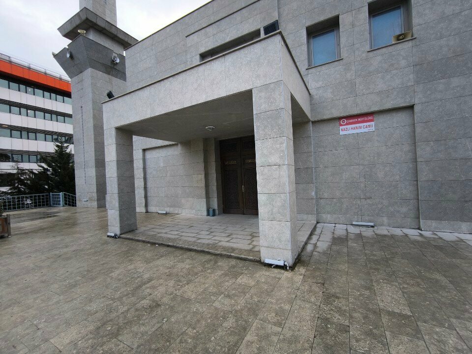 Cami Nazlı Hanım Cami, Ankara, foto