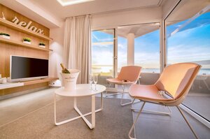 Hotel Garbi Ibiza & SPA (Islas Baleares, Ibiza, Ibiza, Calle de la Murta), otel  İbiza'dan