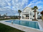 White House Foça (İzmir, Foça, Yenibağarası Mah., Böğürtlen Sok., 2), resort oteller, tesisler  Foça'dan
