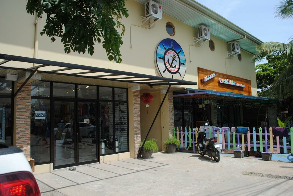 Otel Captain's Lodge and Bar, Bohol, foto