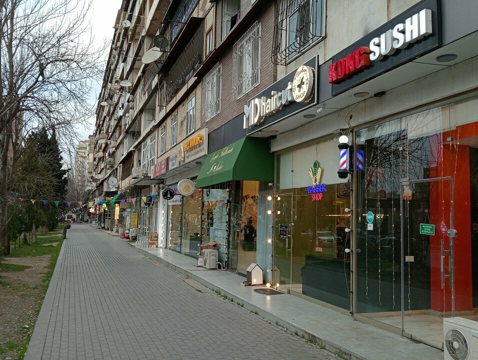 Berberler Md Haircut, Bakü, foto