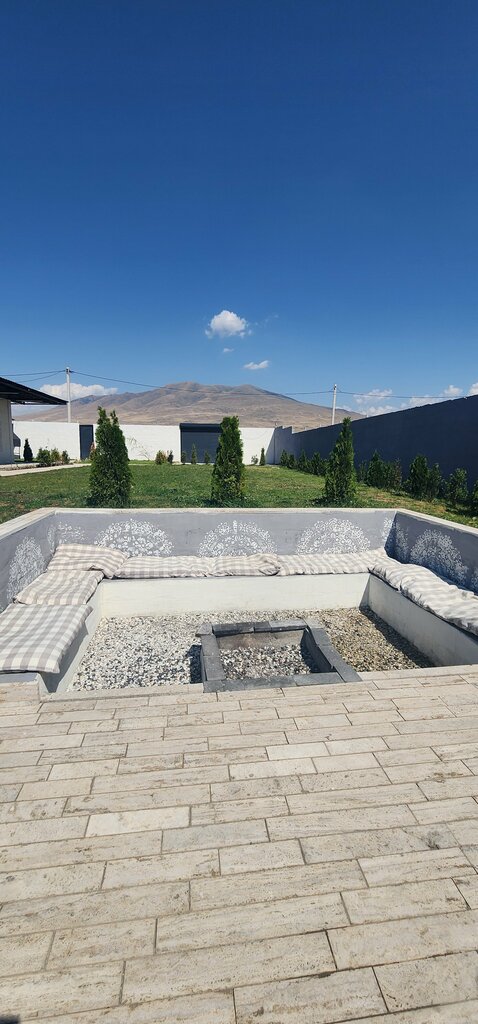 Konuk evi Արալեռ Հյուրատուն, Yeğvard, foto