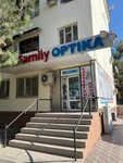 Family (No:2, Yunusabad District, ToshGRES mavzesi), optik  Taşkent'ten