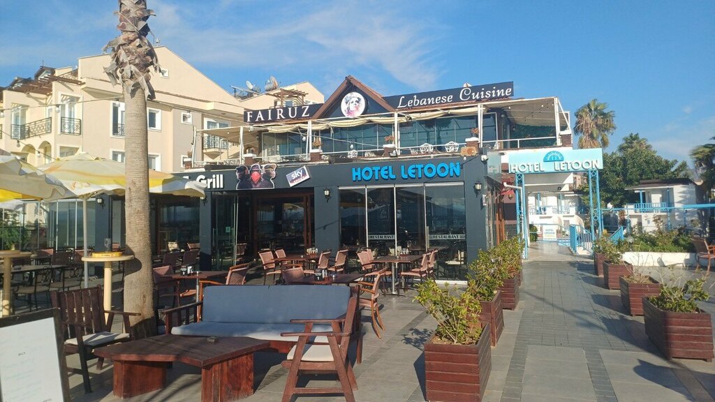 Bar Three Monkeys, Fethiye, foto
