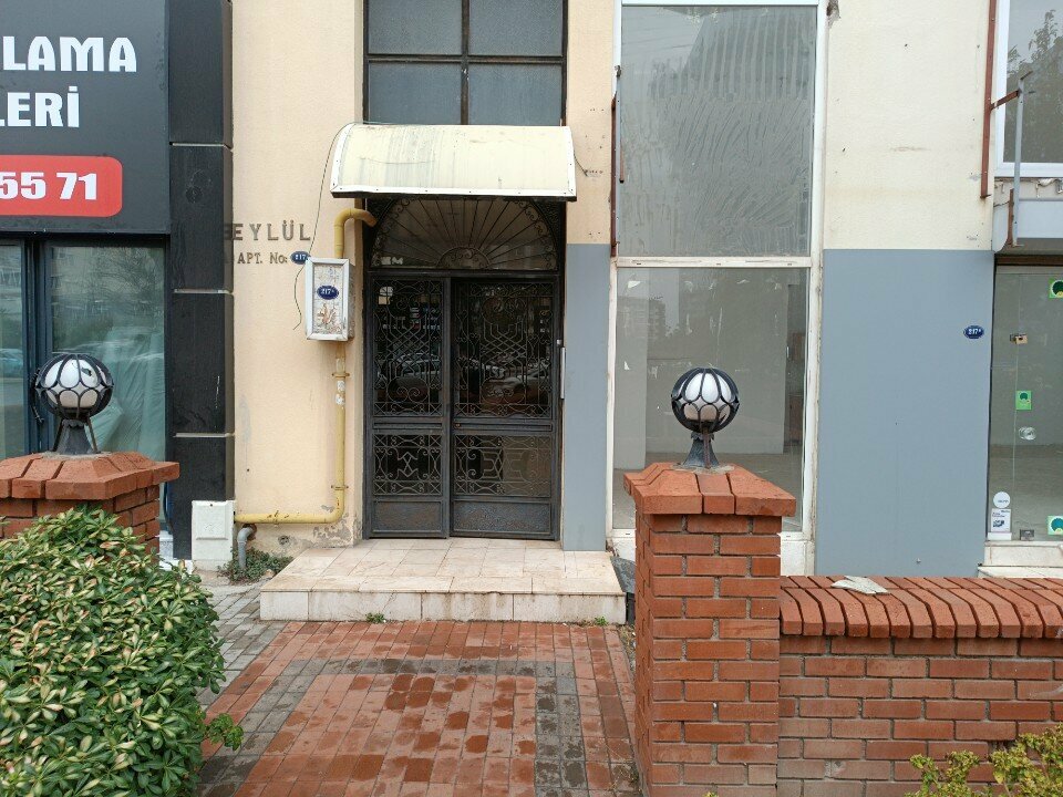 Mali müşavir Smmm Pınar Sadıkoğlu Kırhallı, İzmir, foto