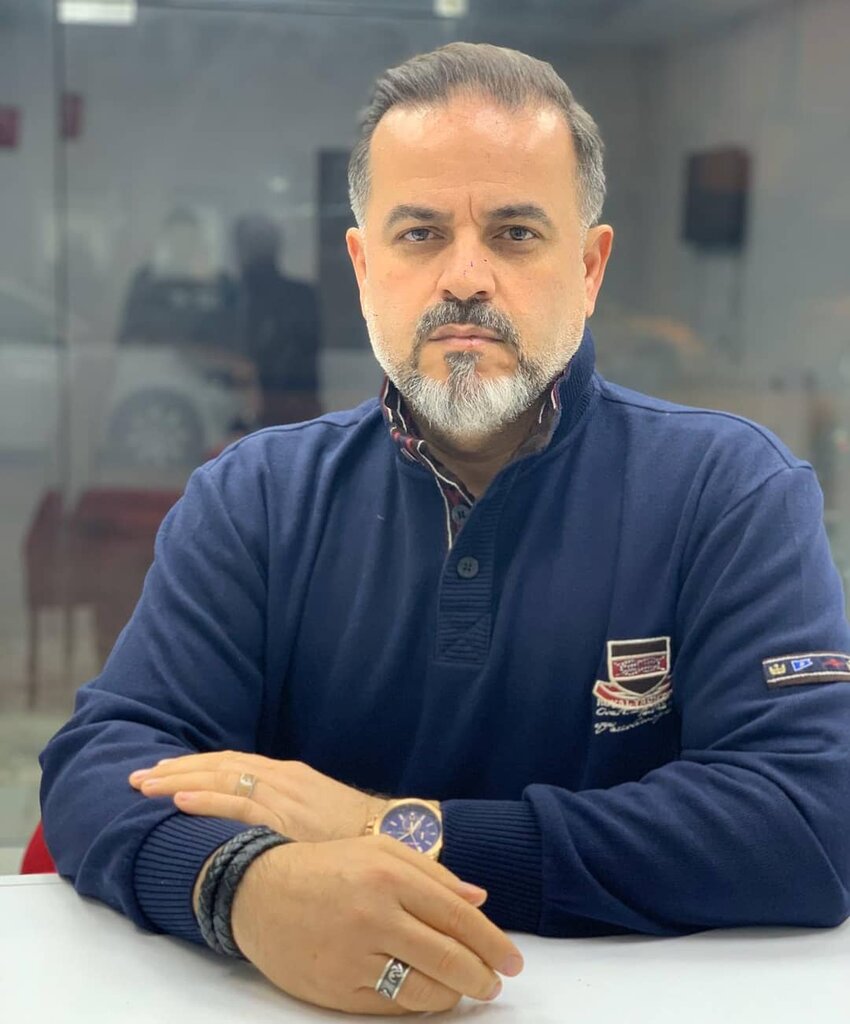Kuaförler Cüneyt Aksüt Saç Tasarım, İzmir, foto