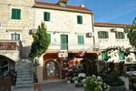 Apartments on the square (Split-Dalmatia County, Makarska), daireler