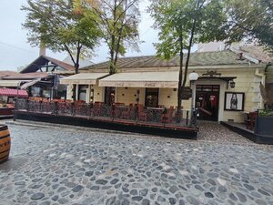 Dva Jelena (Belgrade County, Stari Grad, Skadarska Street, 32), restoran  Belgrad'dan