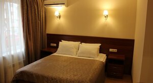 Viktoriya (ulitsa 30 let Pobedy No:34, Balakovo), otel  Balakovo'dan