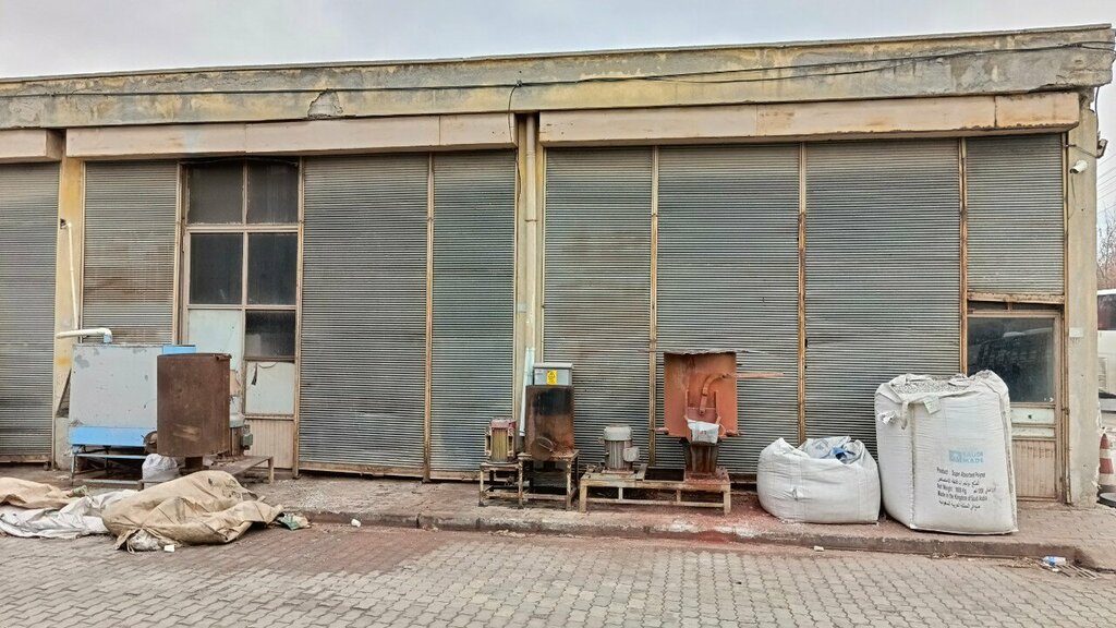 Plastik ürün üreticileri Harputlu Plastik Hediyelik Eşya Yusuf ve Ali Fuat Şenharputlu, Konya, foto