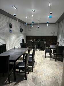 V Dobryy Put (Omskoe tas jolı No:1, Petropavl), kafe  Petropavl'dan (Petropavlovsk'tan)